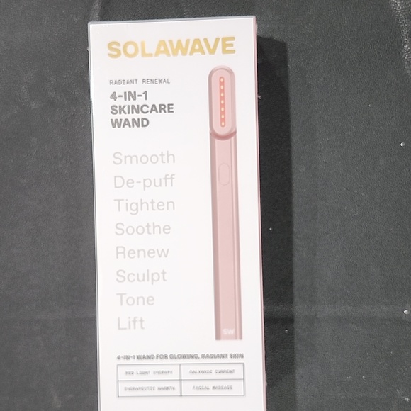 Solawave | Skincare | Solawave 4in Antiaging Radiant Renewal Skincare ...